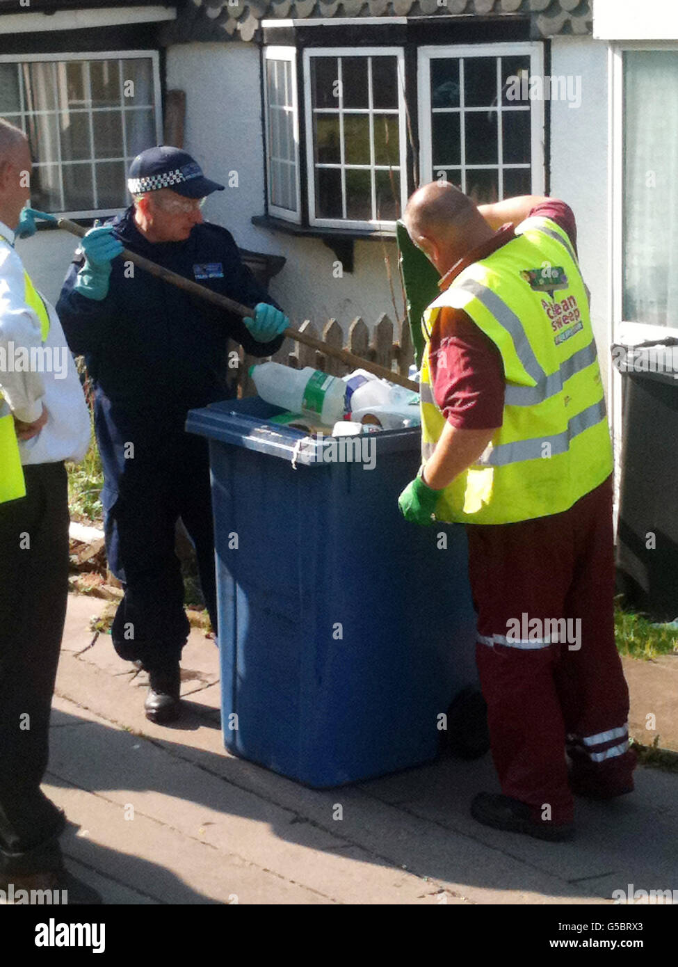 Through bins hi-res stock photography and images - Alamy