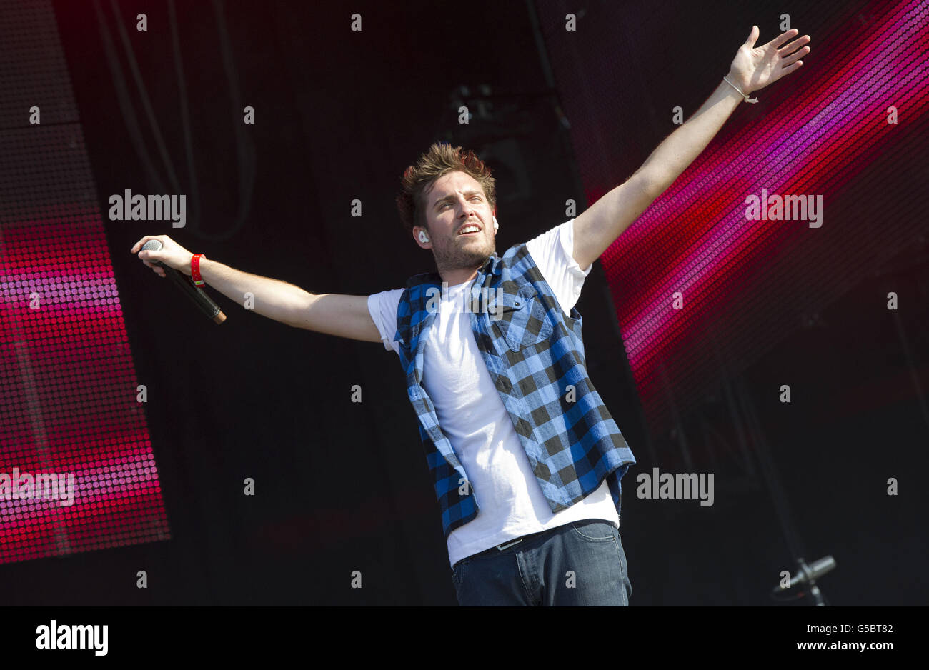 Josh Franceschi of You Me at Six performing at the Coca Cola London ...