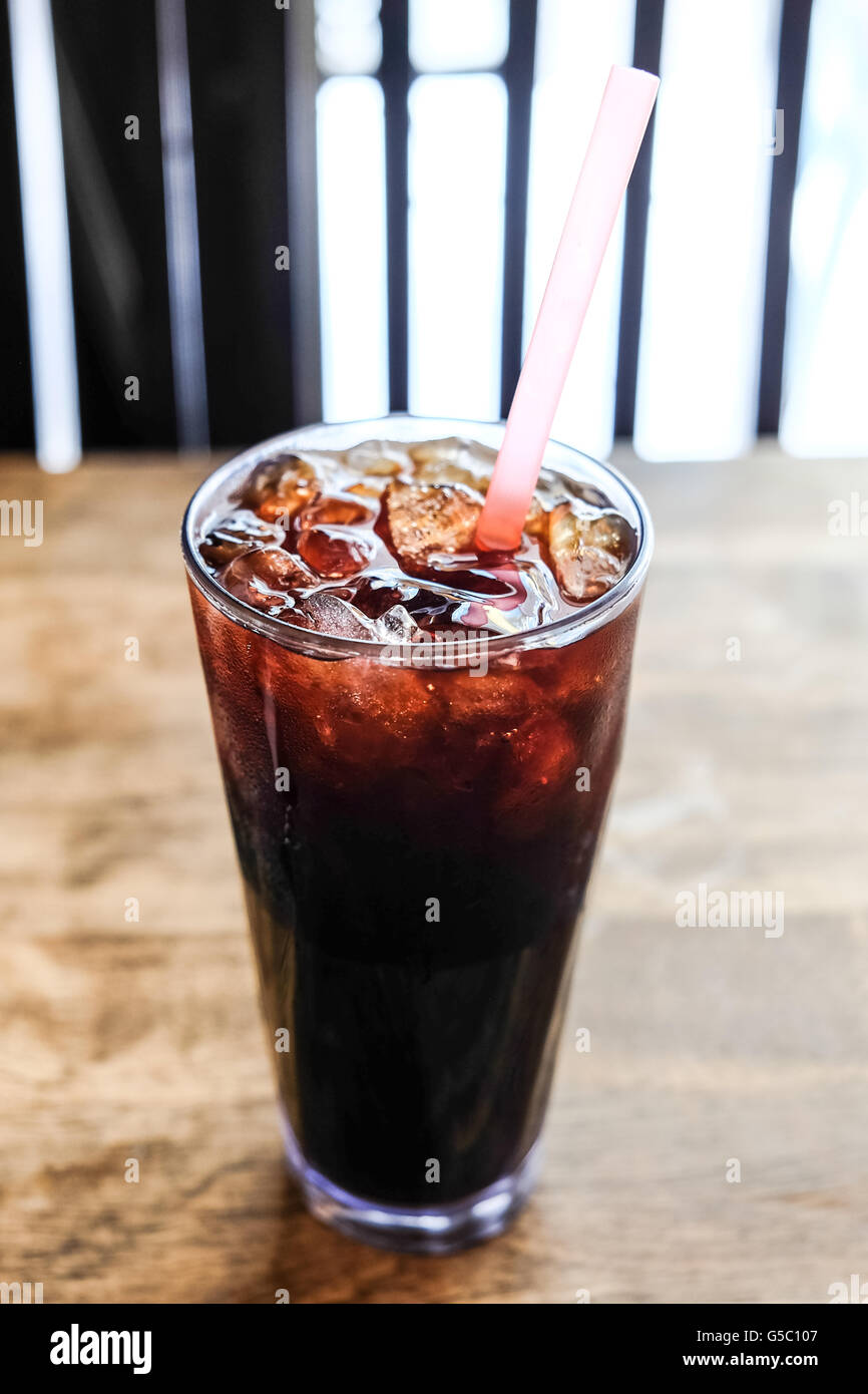 Black coffee chocolate ice hi-res stock photography and images - Alamy
