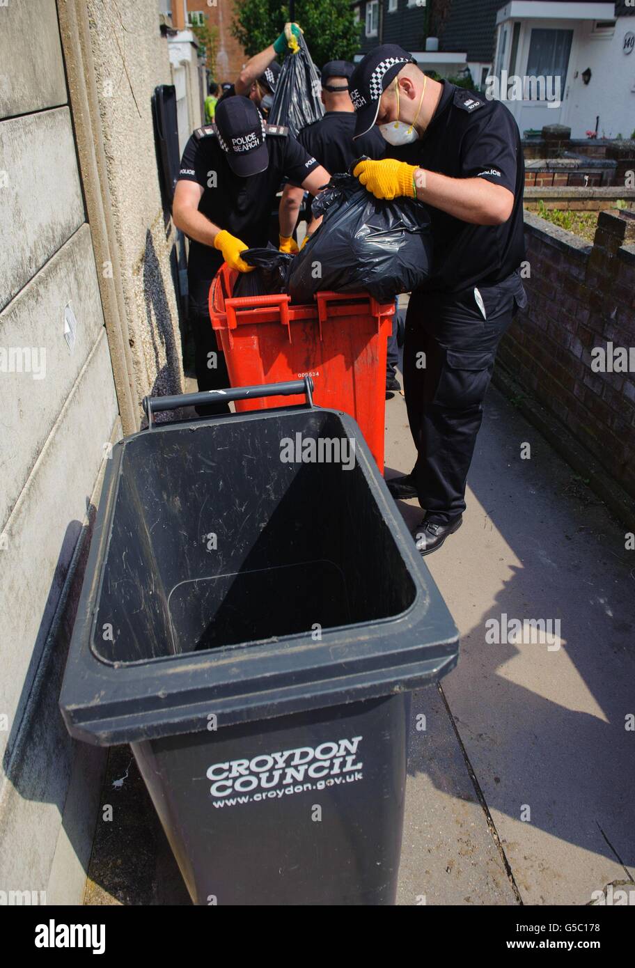 Tia sharp death hi-res stock photography and images - Alamy