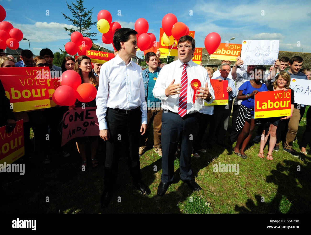 Labour leader Ed Miliband (left) joins Andy Sawford Labour's PPC for ...
