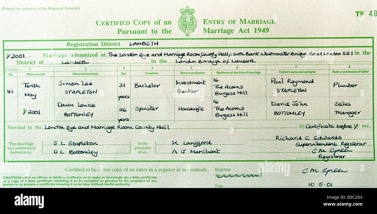 The wedding certificate of Simon Stapleton, 31, and Dawn Bottomley, 26 ...