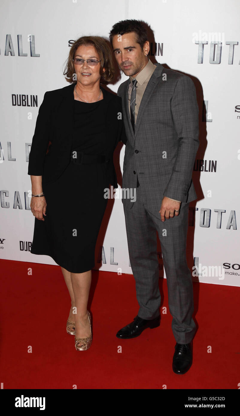 Colin Farrell and his mother Rita arrive for the Irish Premiere of ...