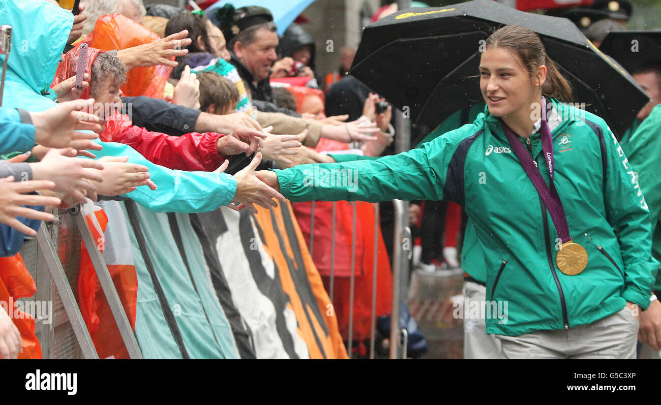 Irish Olympians homecoming Stock Photo - Alamy