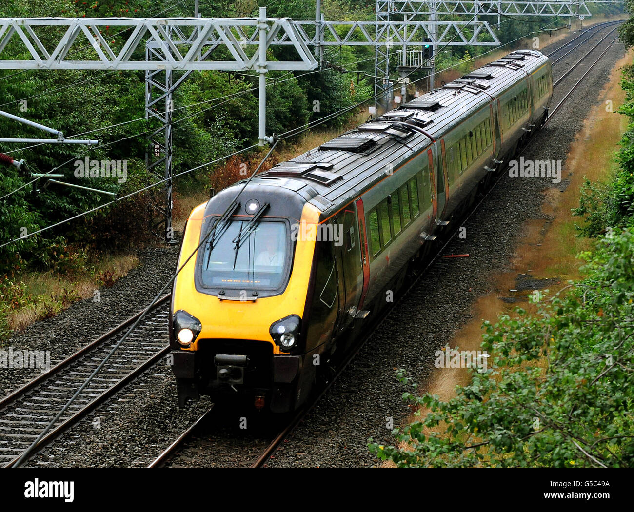 Rail stock. A Cross Country train in West Bromwich Stock Photo - Alamy
