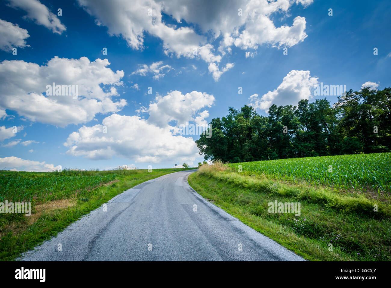 Agriculture road hi-res stock photography and images - Alamy