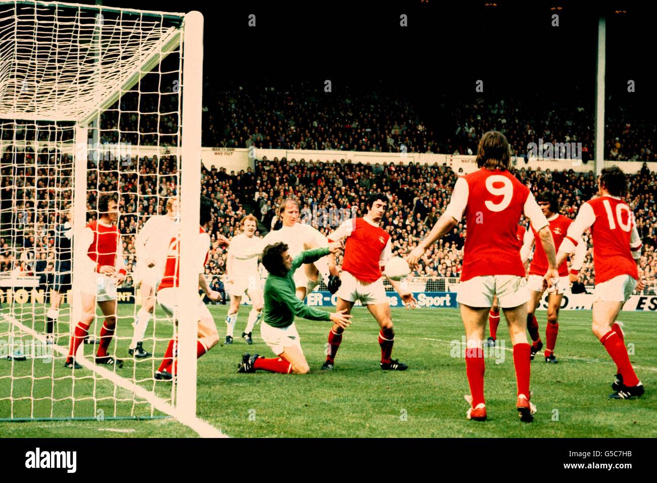 Jack charlton leeds united fa cup hi-res stock photography and images ...