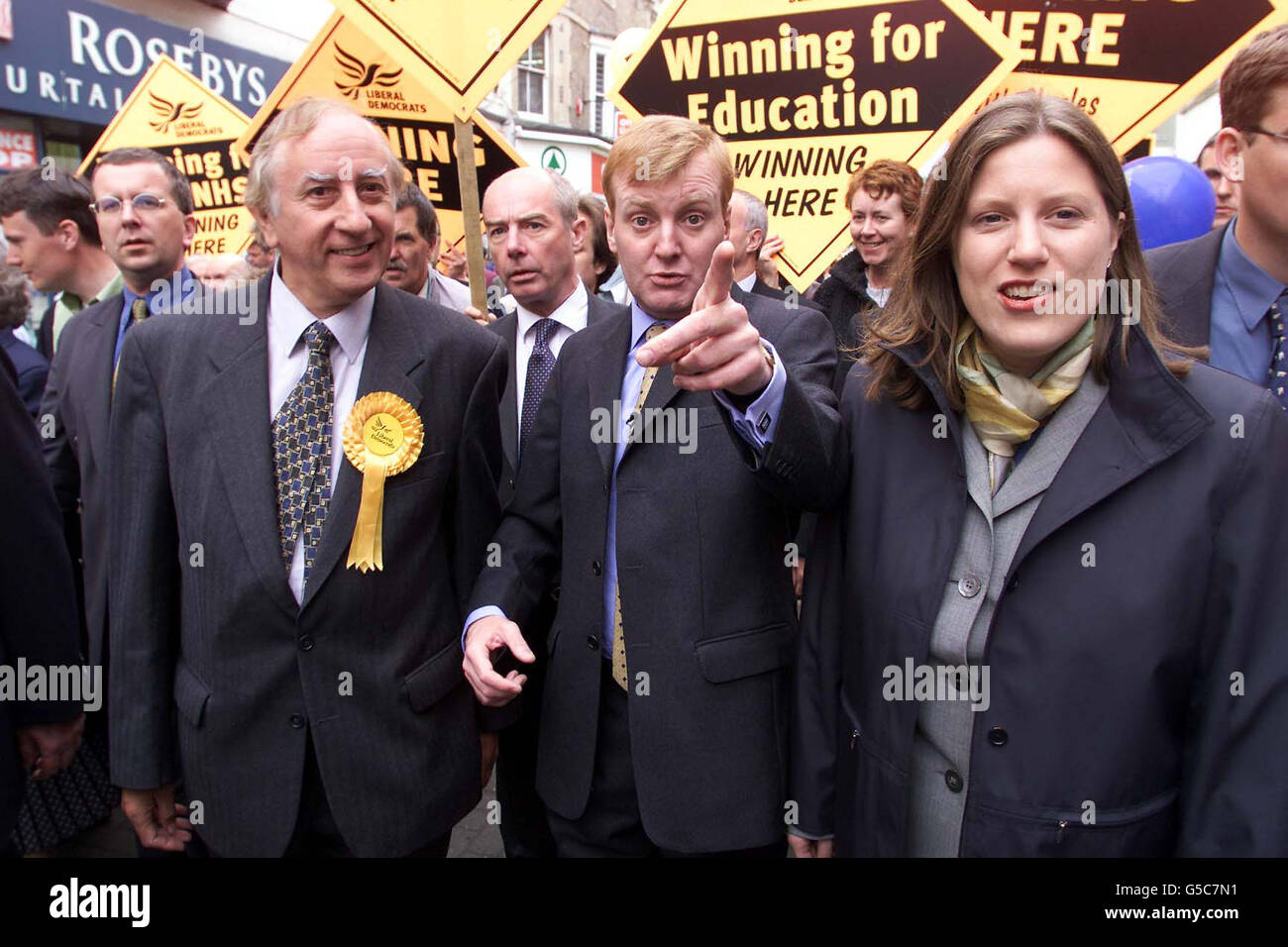 Liberal Democrat Charles Kennedy (middle) and his partner Sarah Gurling ...
