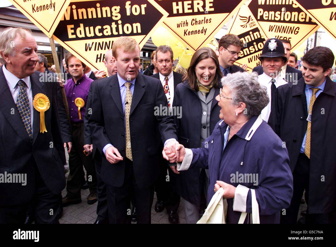 Liberal Democrat Charles Kennedy (middle), his partner Sarah Gurling ...