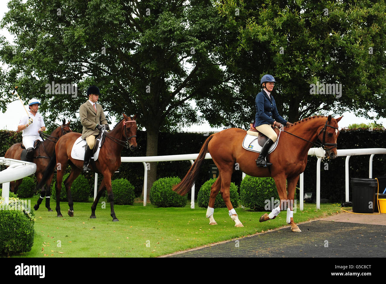 Horse Racing - Family Racing Festival - Family Fun Raceday - Epsom ...