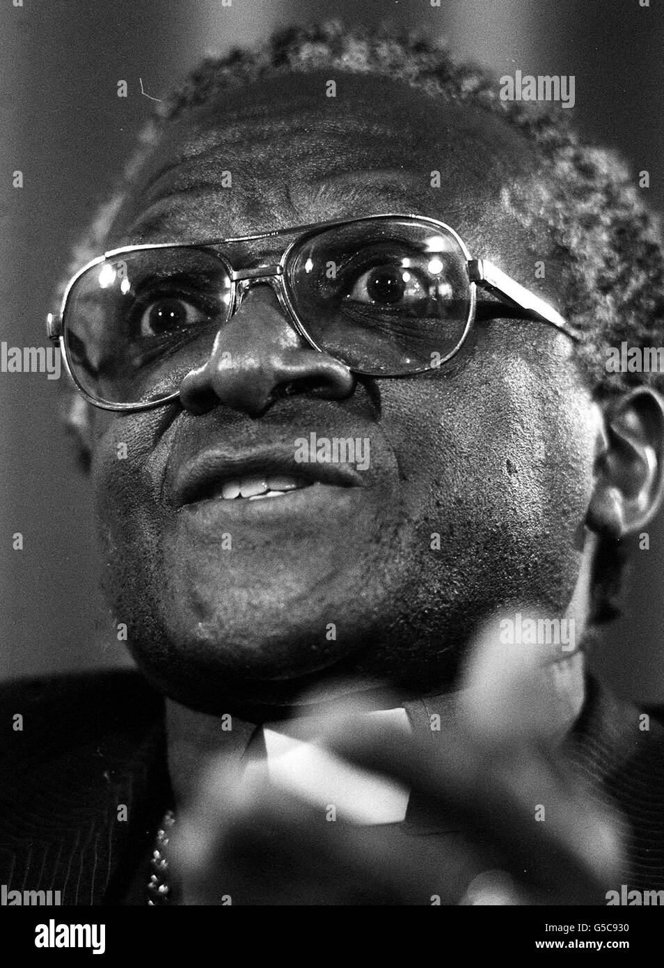 Archibishop of cape town hi-res stock photography and images - Alamy