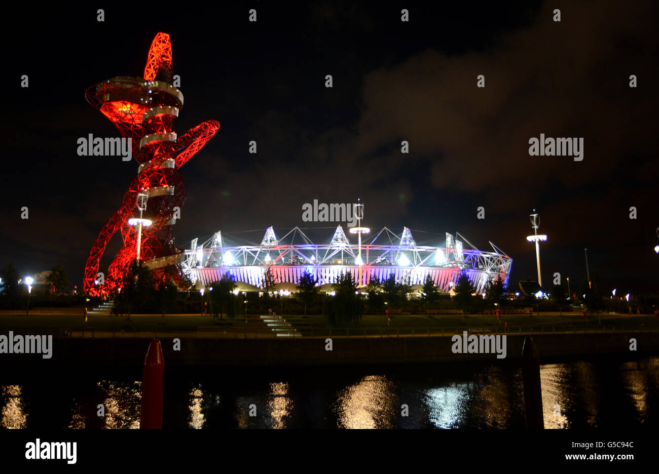 London Olympic Games, Day 5. A View of the Olympic Stadium lit up at ...