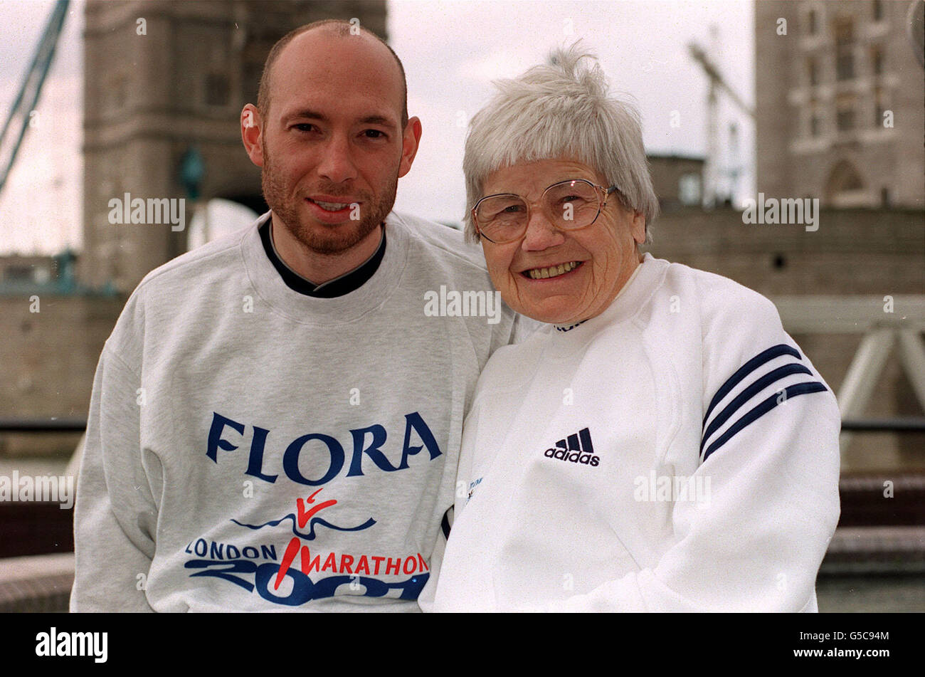 London to sydney marathon hi-res stock photography and images - Alamy