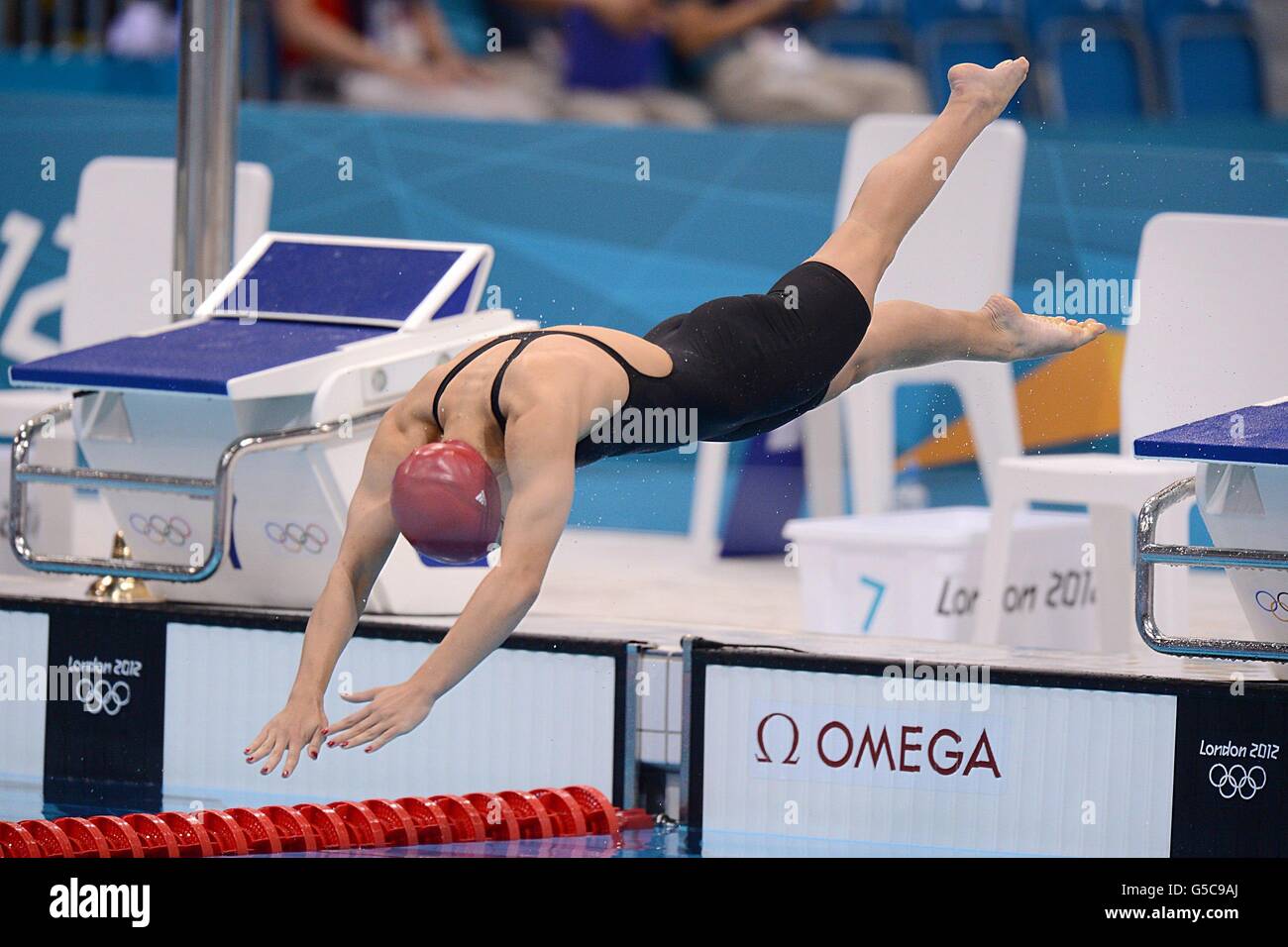Great Britain's Ellie Faulkner starts her Women's 800m Freestyle Heat 3 ...