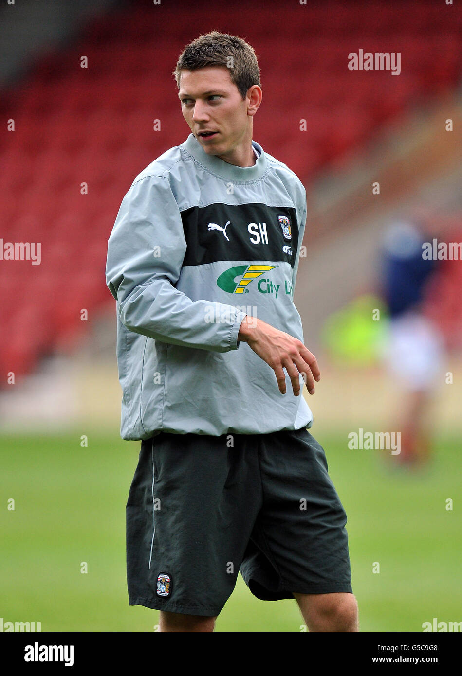 Coventry city conditioning coach sam heathcote hi-res stock photography ...