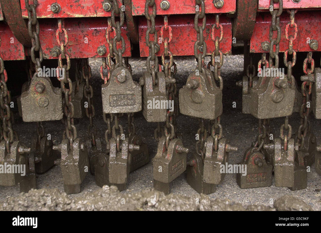 Anti personnel landmines hi-res stock photography and images - Alamy