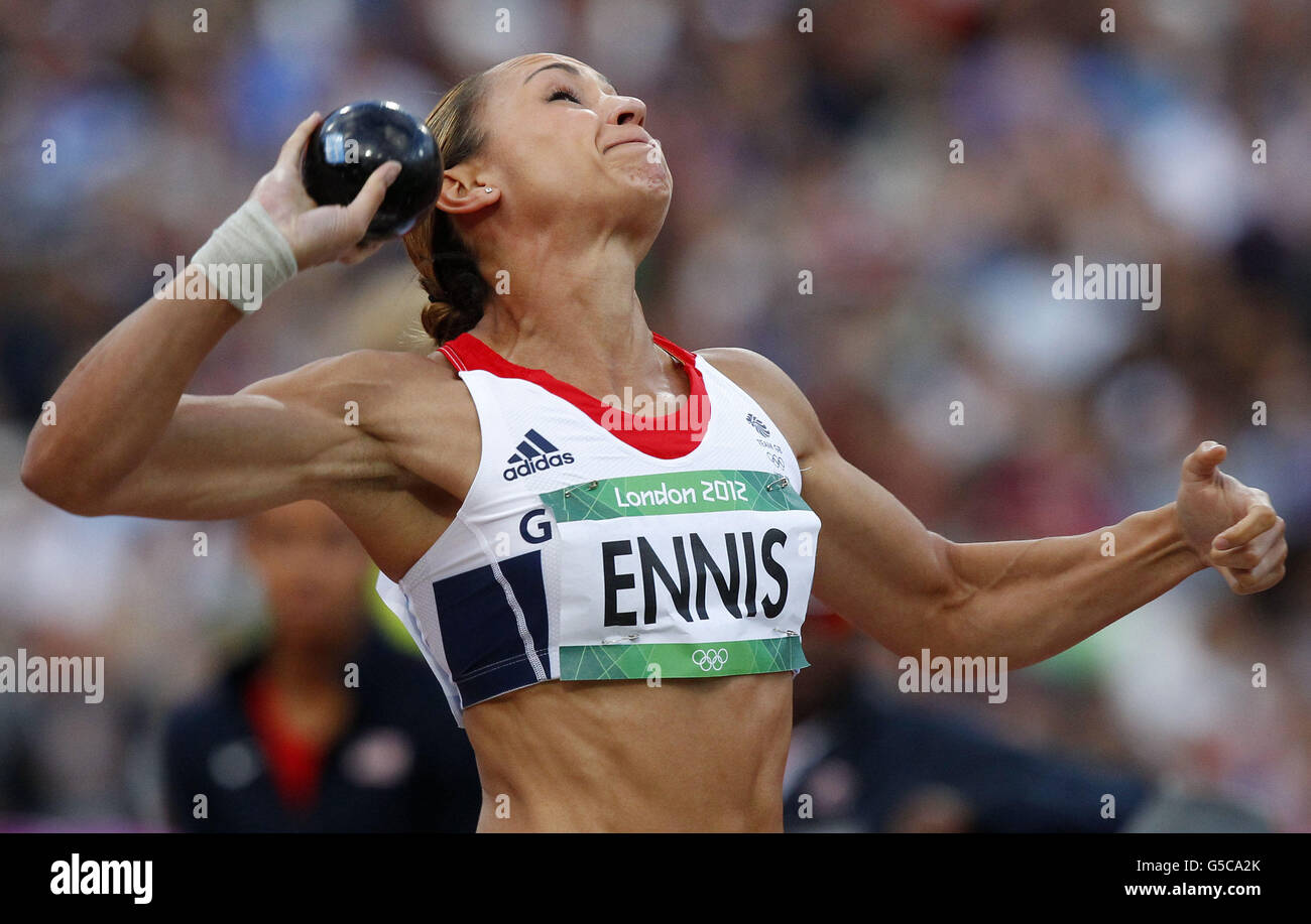 Olympics shot put 2012 hi-res stock photography and images - Alamy