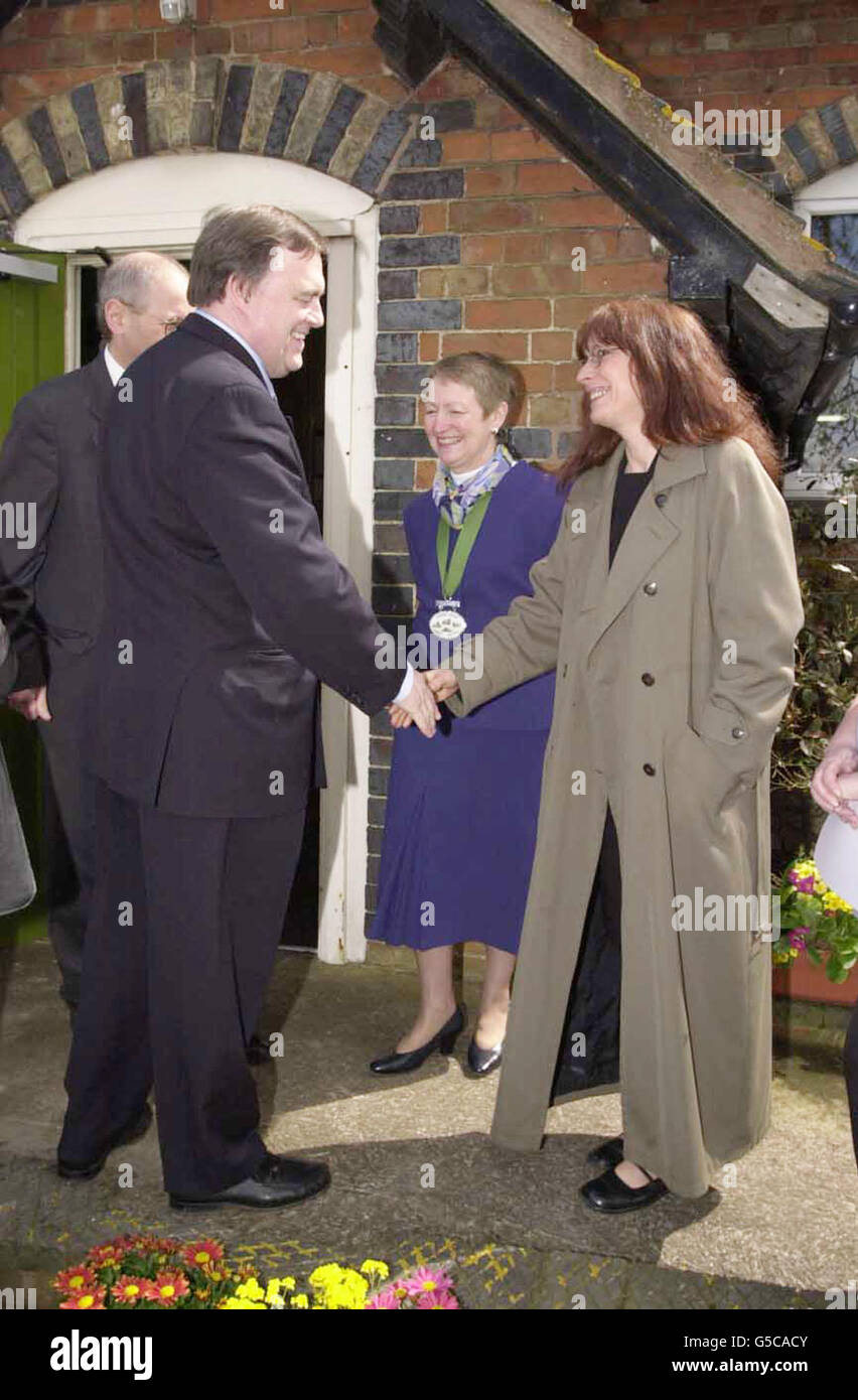 John warhurst hi-res stock photography and images - Alamy