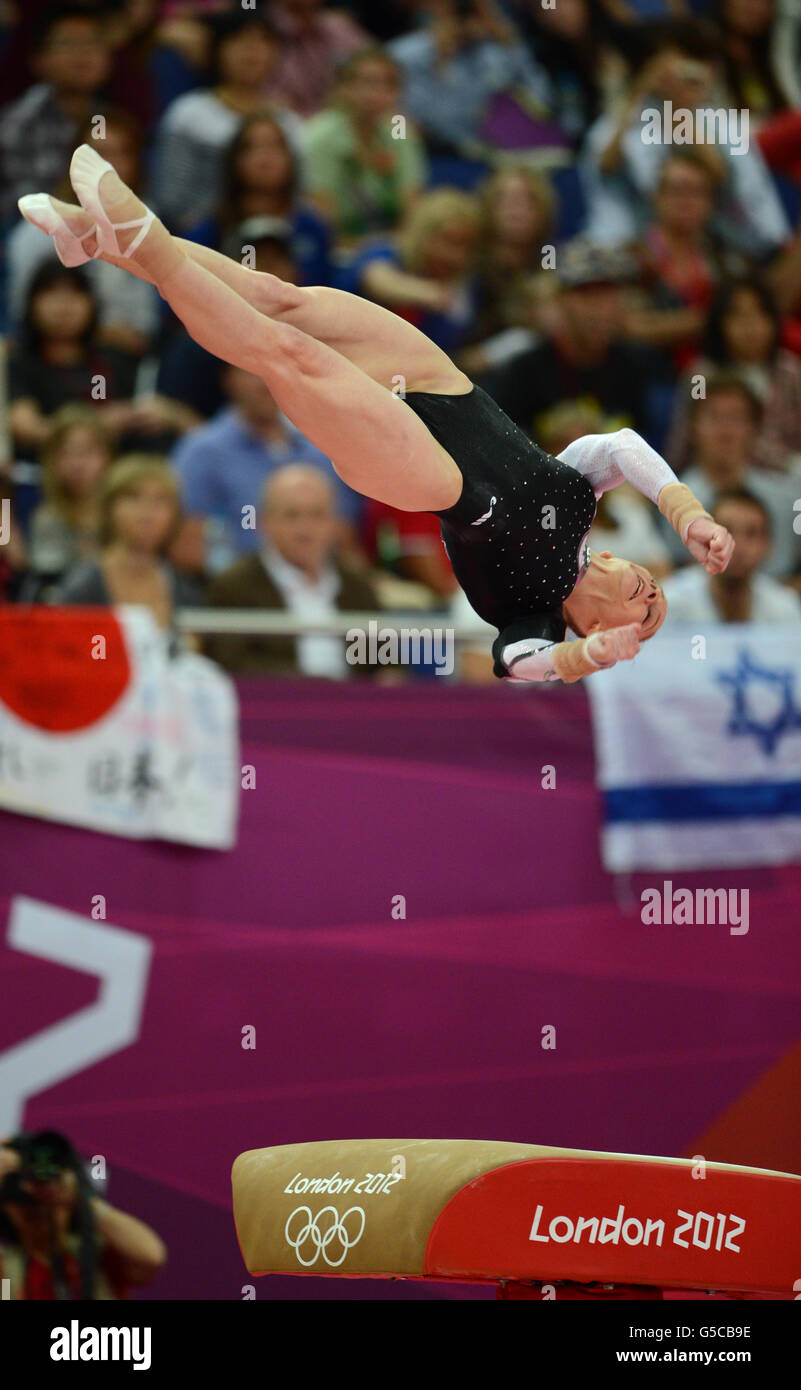 Romania's Sandra Raluca Izbasa goes on to win gold the Artistic ...
