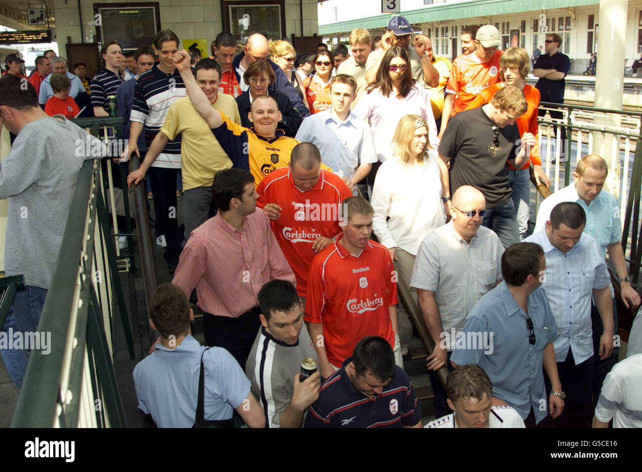 Football fans train station hi-res stock photography and images - Alamy