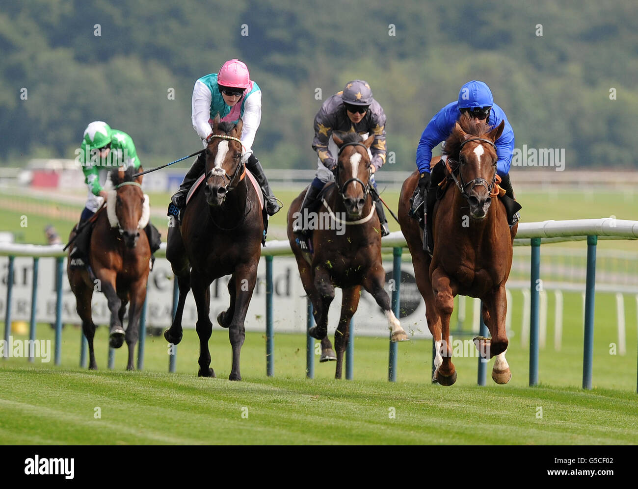 Hunter's Light ridden by Silvestre De Sousa (right) wins the Talk To ...