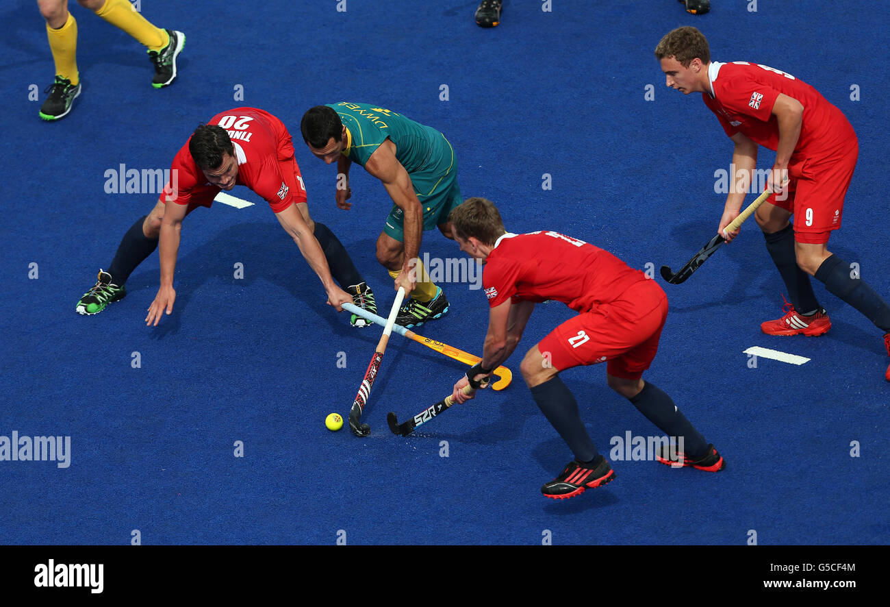 Great Britain's James Tindall (left) and Dan Fox tussle with Ausralia's ...