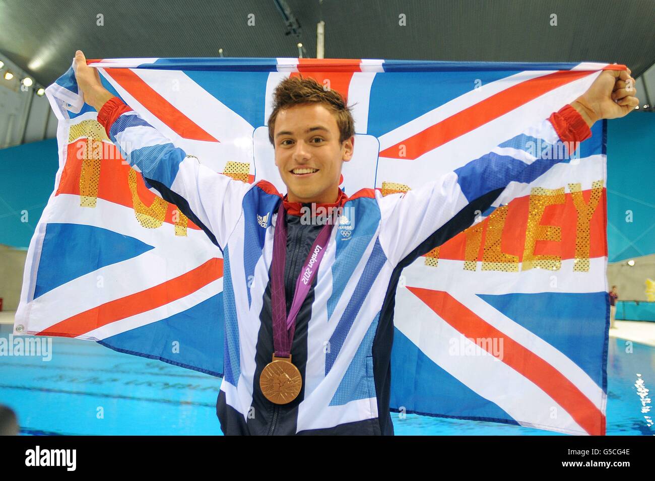 London Olympic Games - Day 15. Great Britain's Tom Daley celebrates his ...