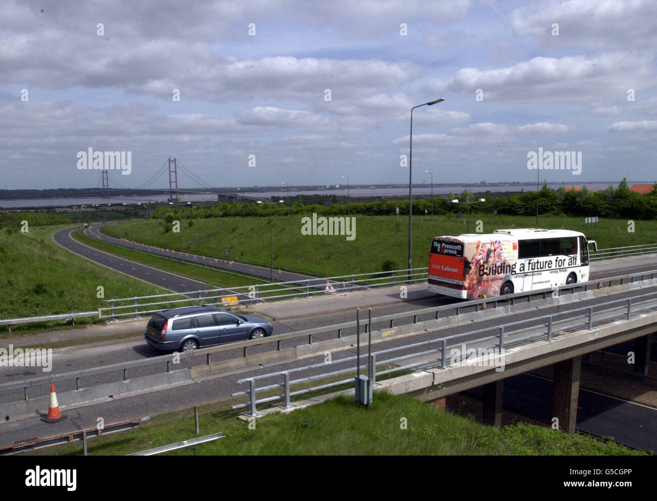 Election 2001 Prescott Battle Bus Stock Photo - Alamy