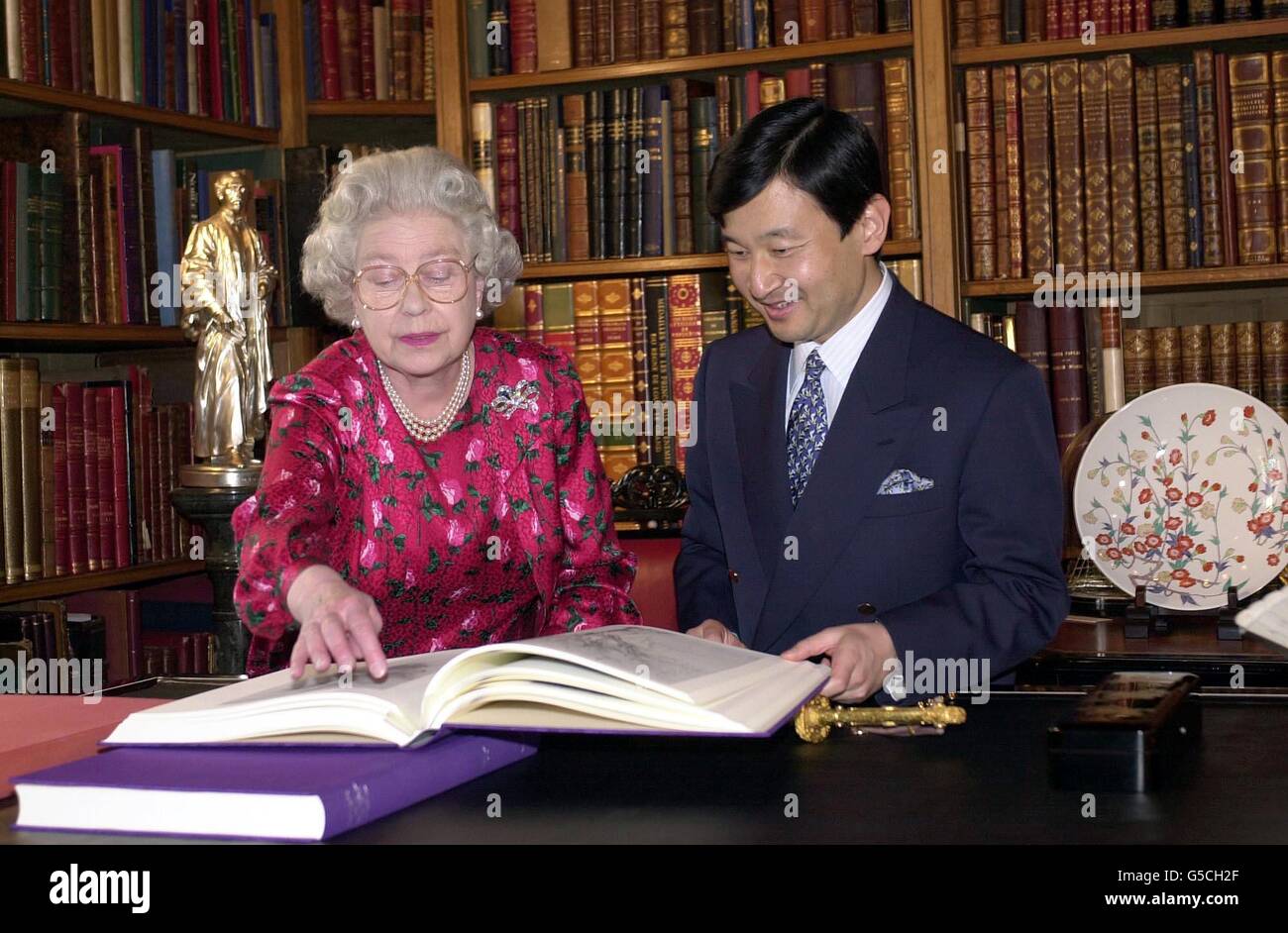 Britain's Queen Elizabeth II with Crown Prince Naruhuto of Japan. The ...