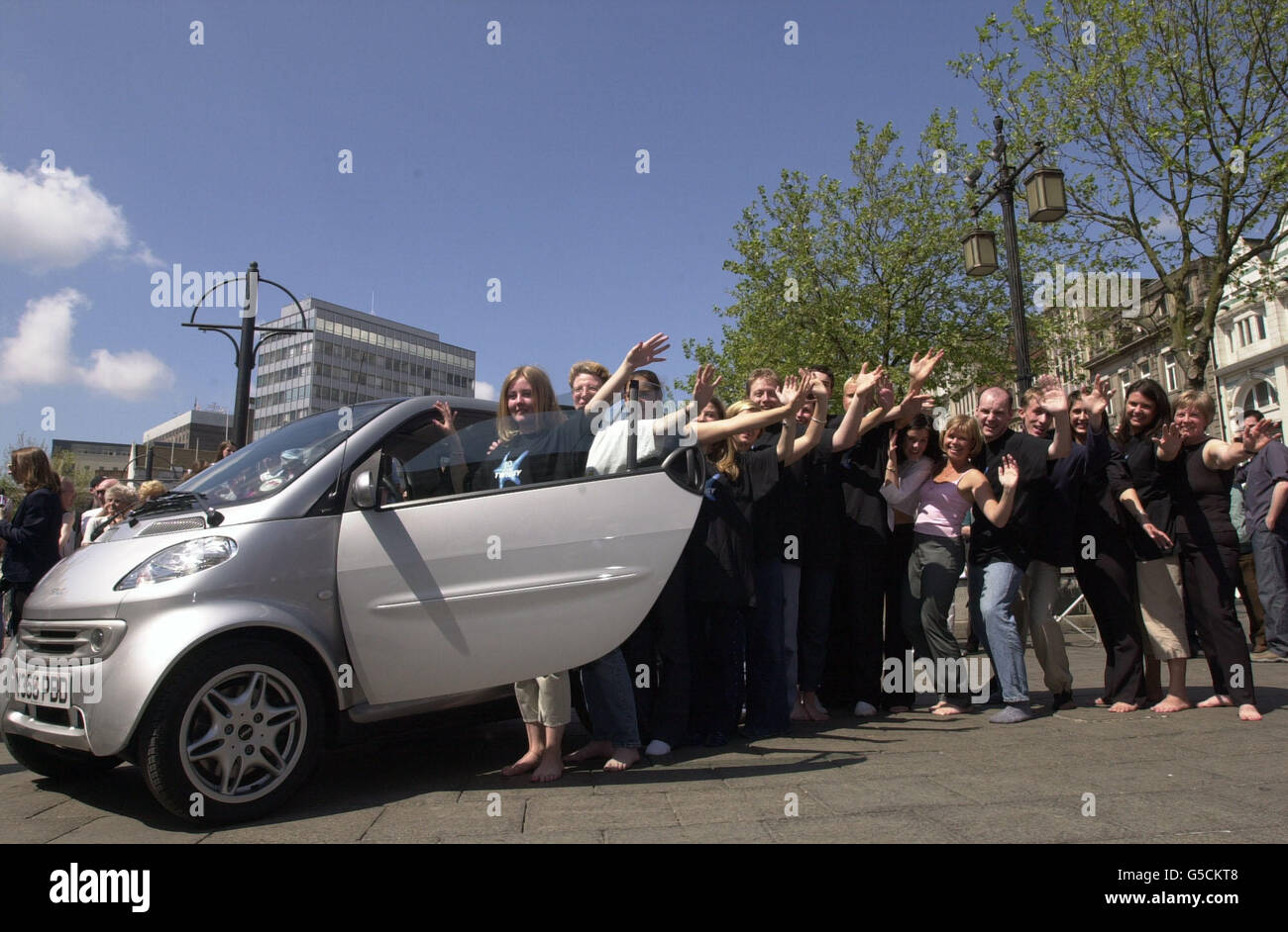 Members of the public in Nottingingham on their way to breaking the ...