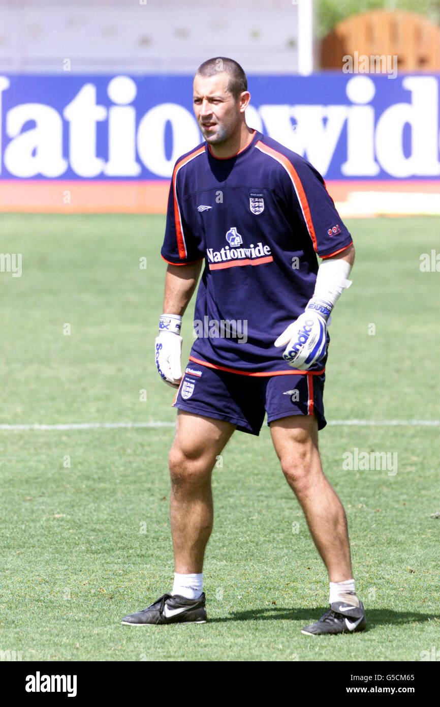 England's goalkeeper Nigel Martyn during training, first choice ...