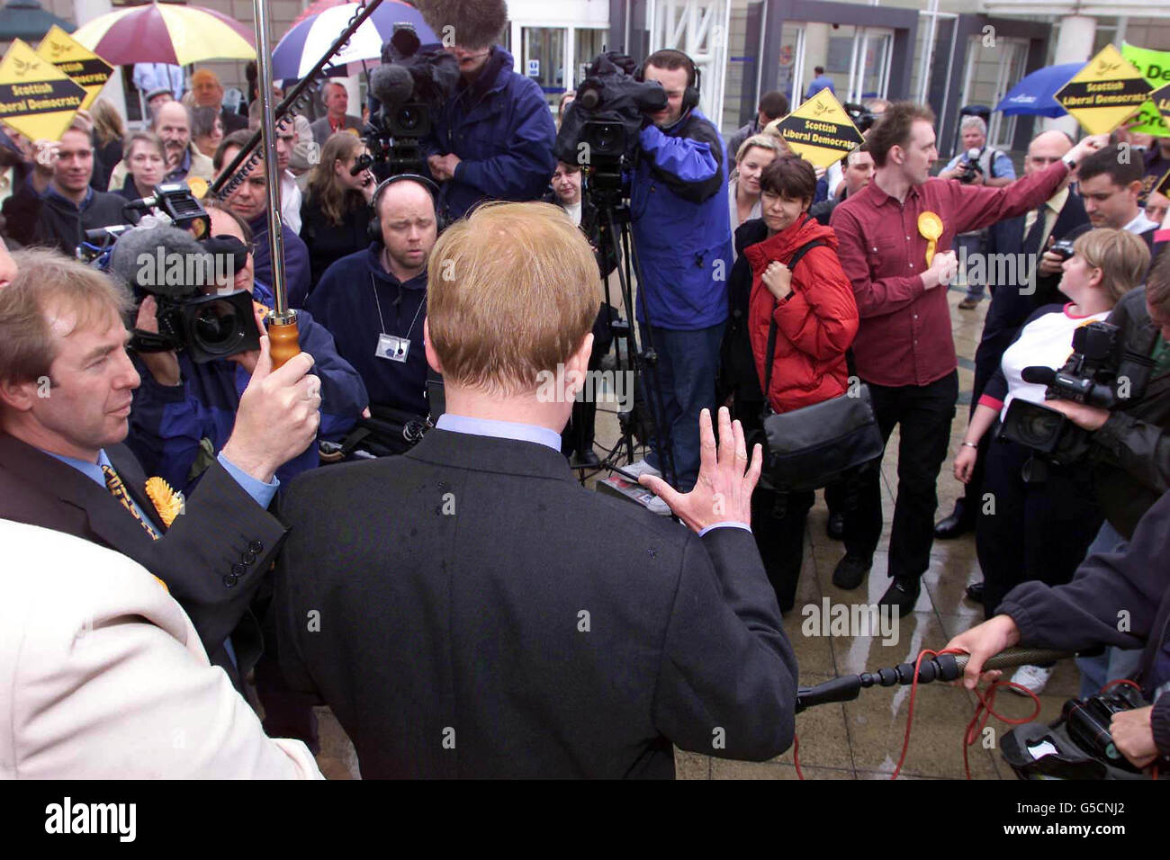 Gyle shopping centre and edinburgh hi-res stock photography and images ...