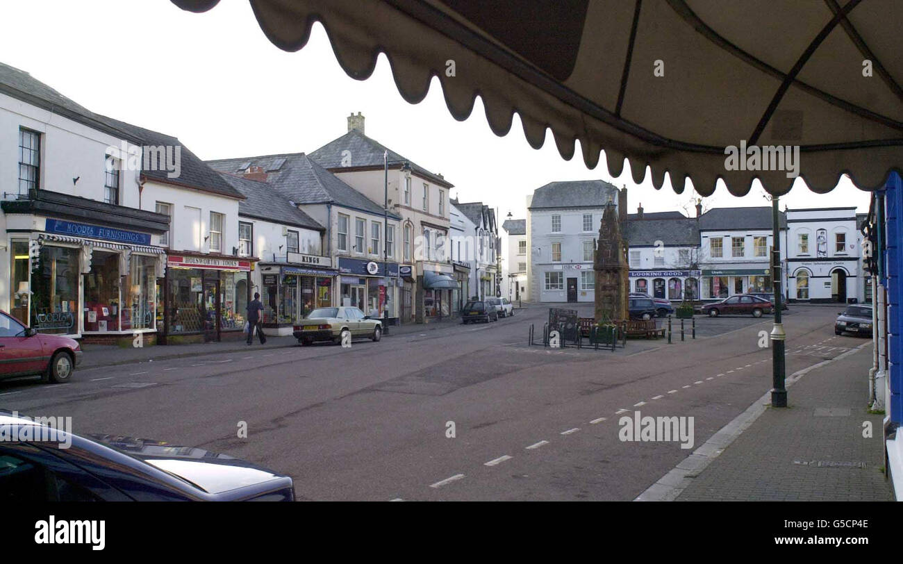 The town of holsworthy hi-res stock photography and images - Alamy