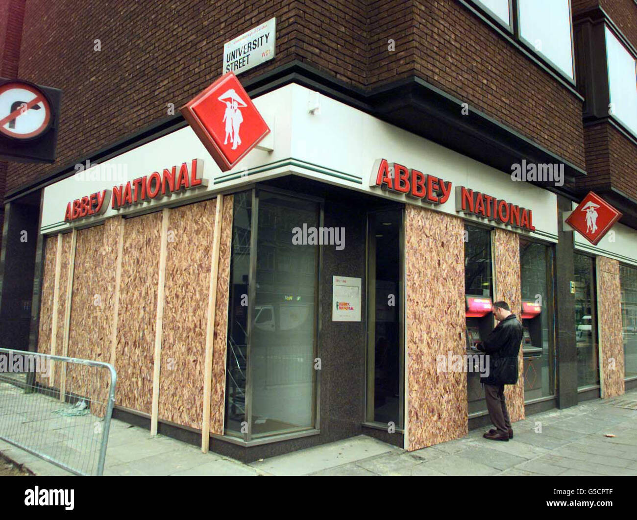 Damaged shops in London's Tottenham Court Road the morning after the ...