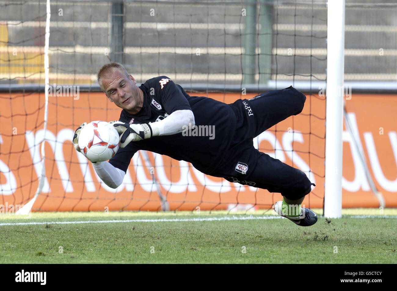 Soccer - Pre Season Friendly - OGC Nice v Fulham - Stade Municipal du ...