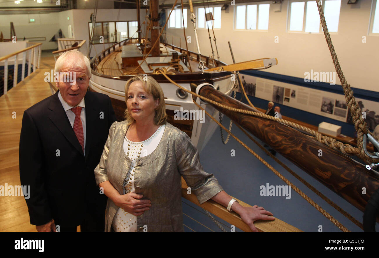 Asgard gun hi-res stock photography and images - Alamy