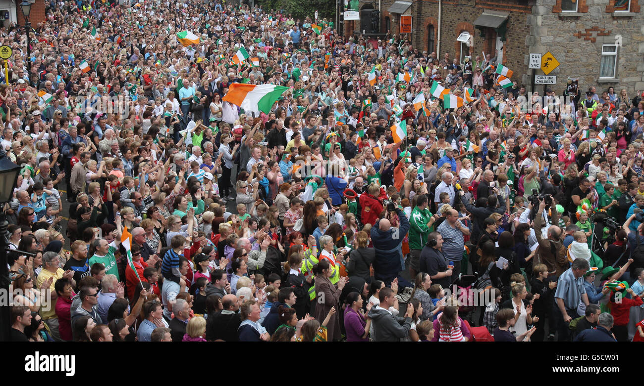 Hundreds of people turn out to watch a big screen in Bray, Co. Wicklow ...