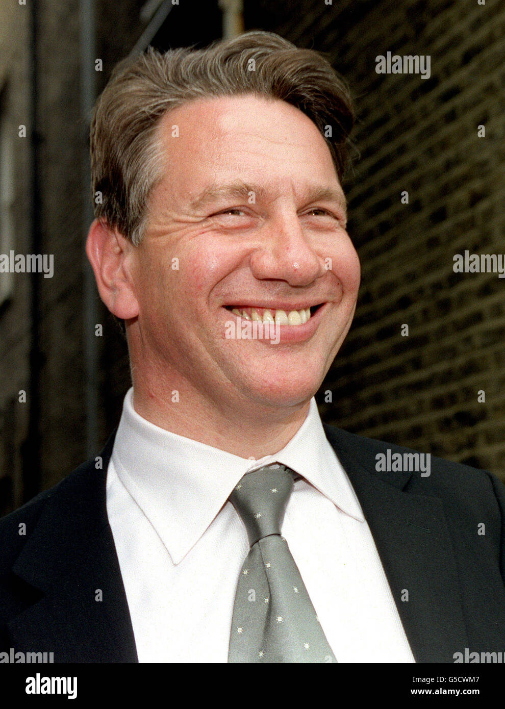 Labour mp for putney hi-res stock photography and images - Alamy