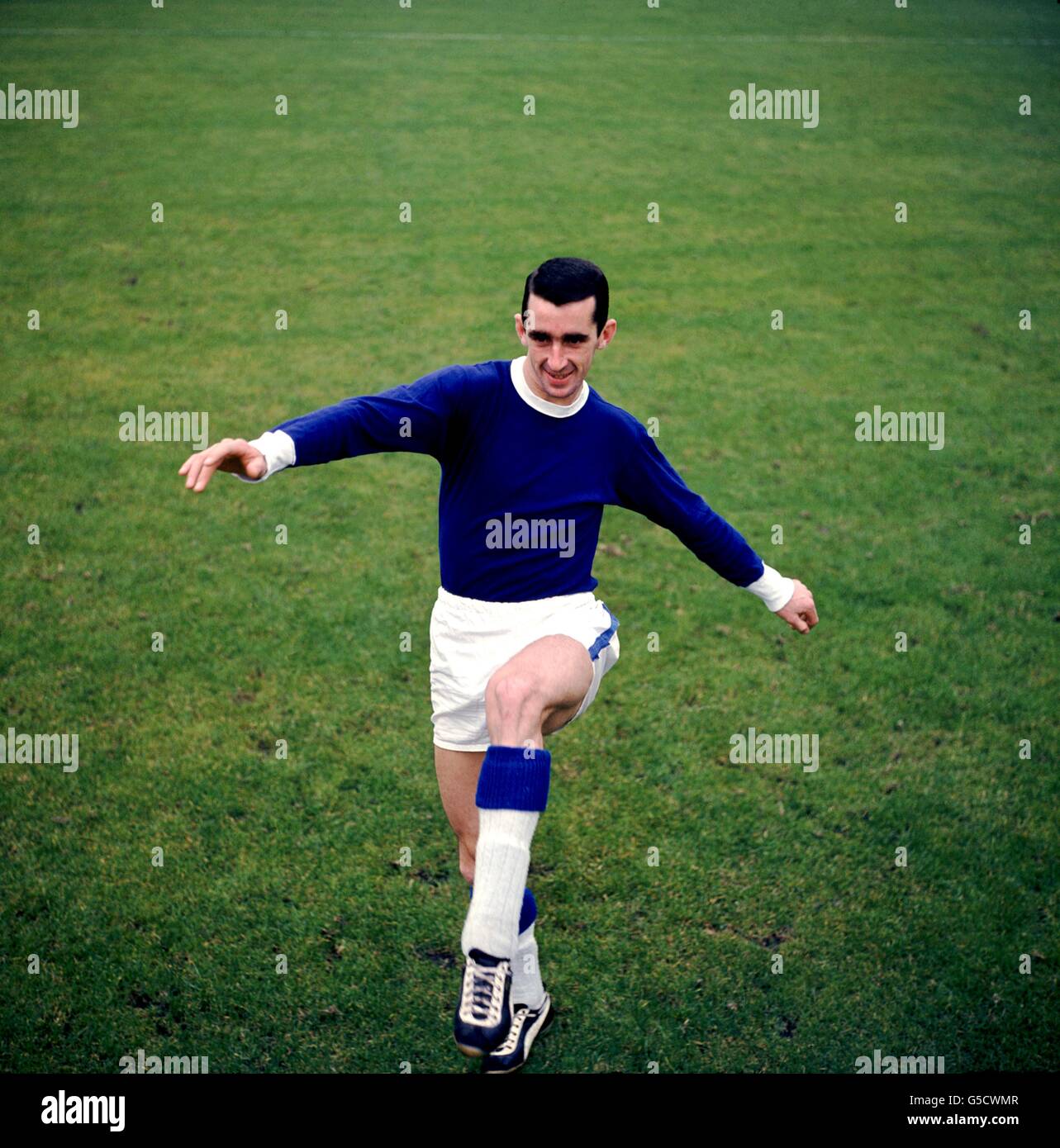 Roy vernon everton hi-res stock photography and images - Alamy