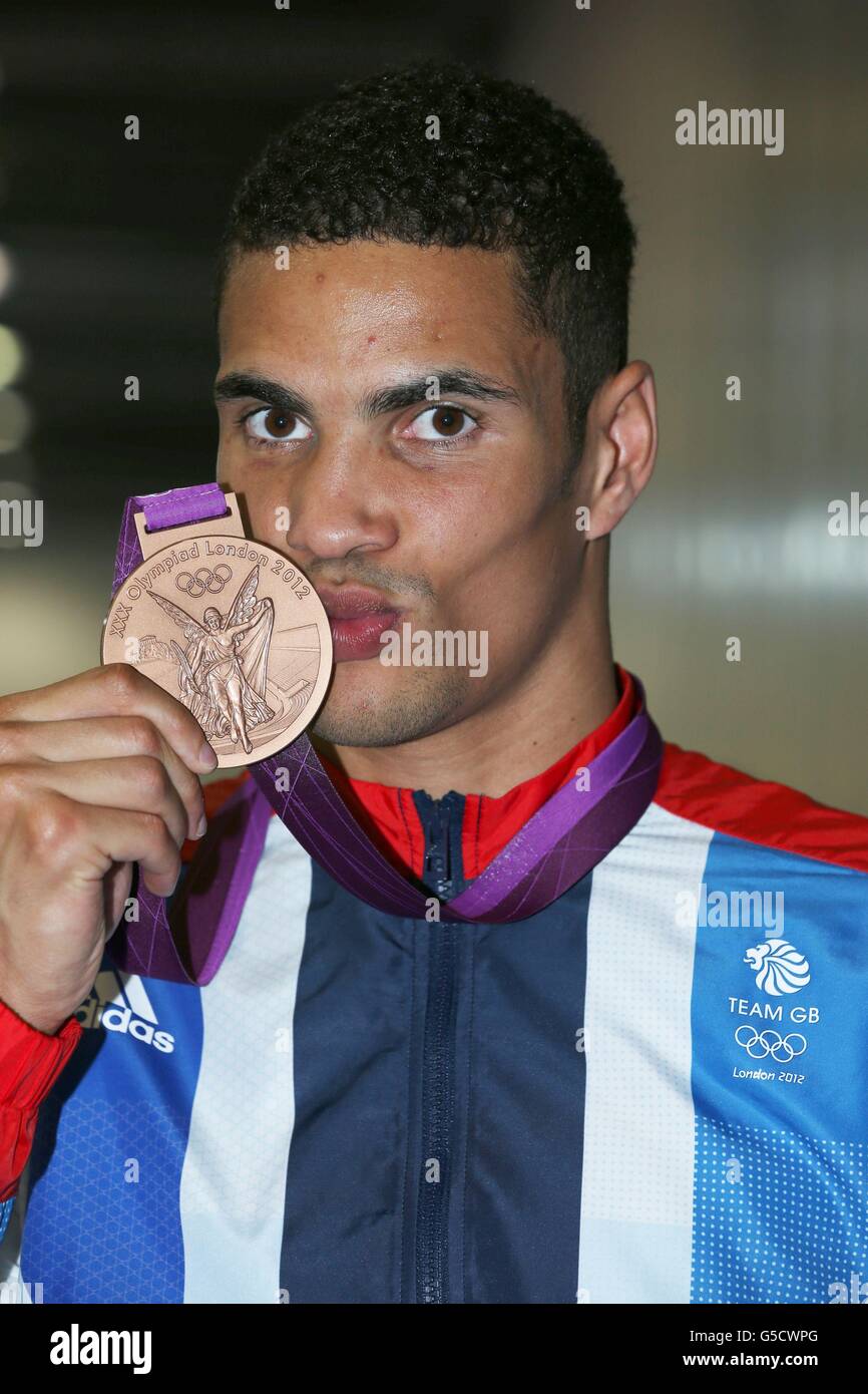 Great Britain's Anthony Ogogo with his Men's Middle (75kg) bronze medal ...