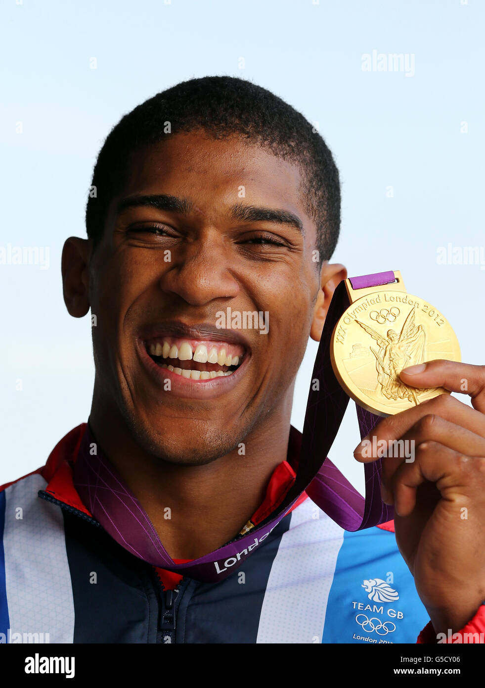 Great Britain's Anthony Joshua celebrates with his Gold medal following ...