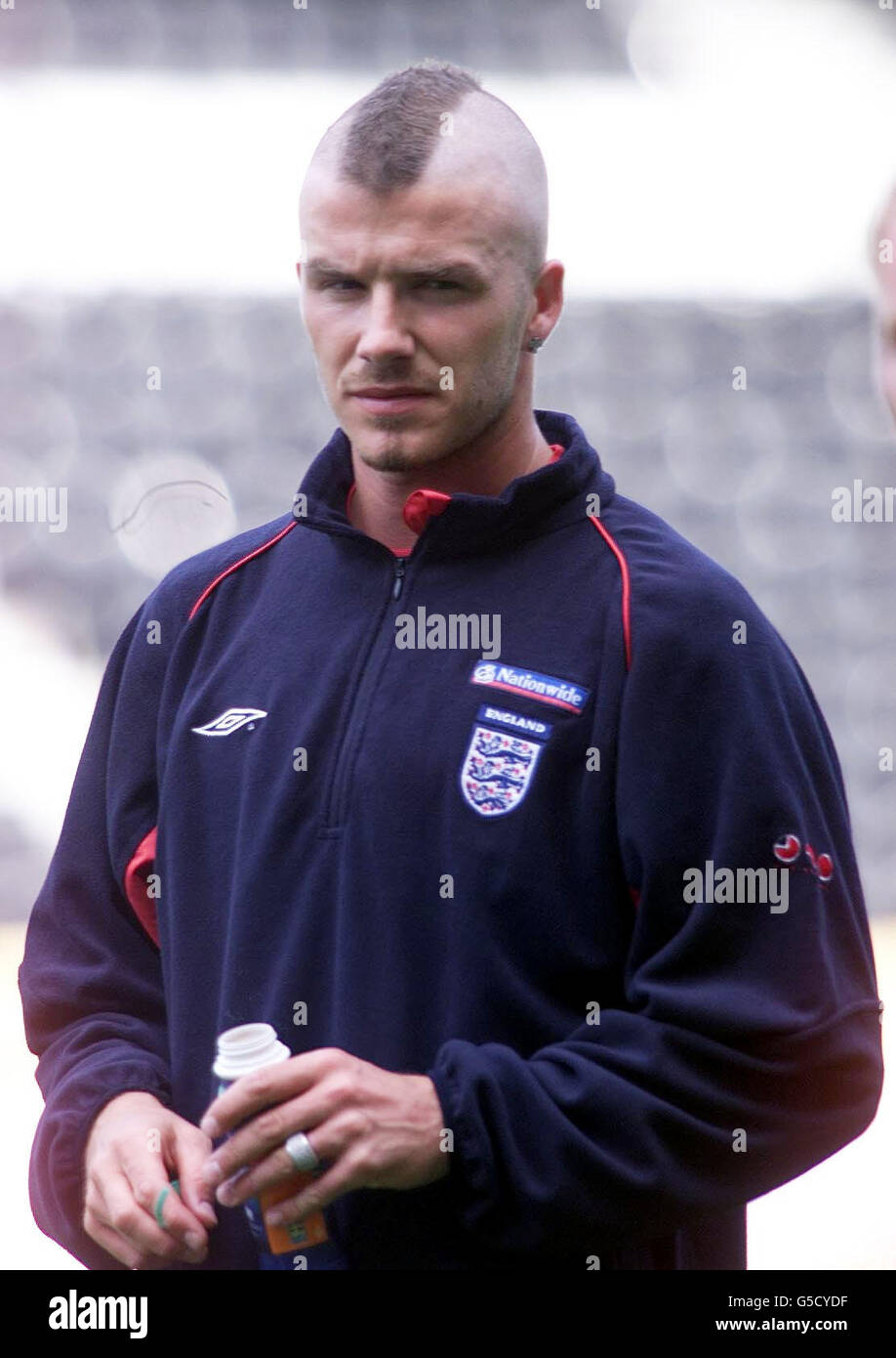 David Beckham England training Stock Photo - Alamy
