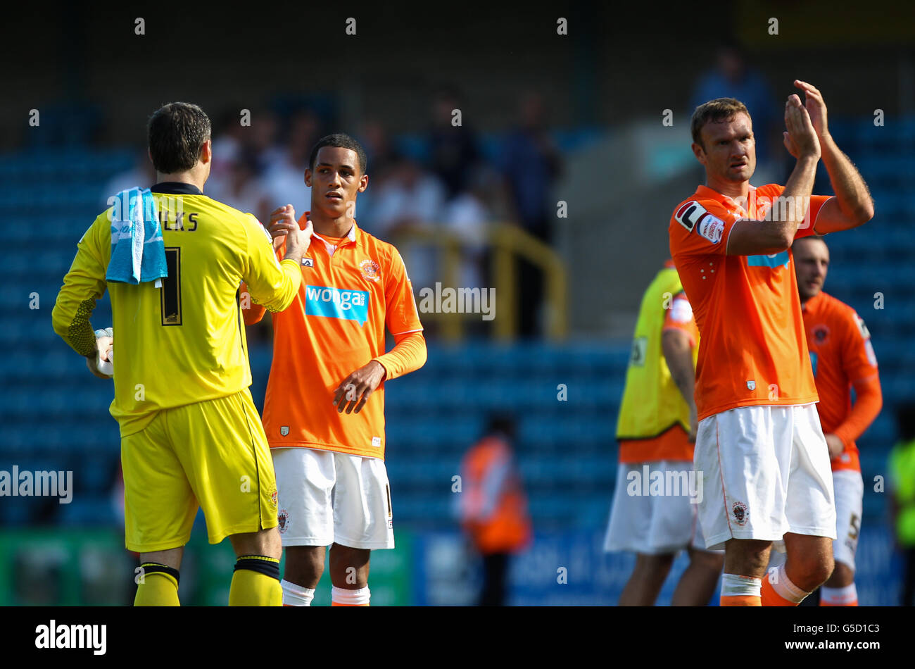 Blackpool's goalscorer thomas Ince celebrates with goalkeeper Matthew ...