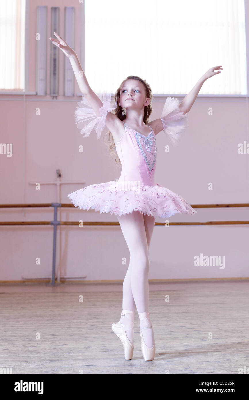 Petite Dancer High Resolution Stock Photography and Images - Alamy