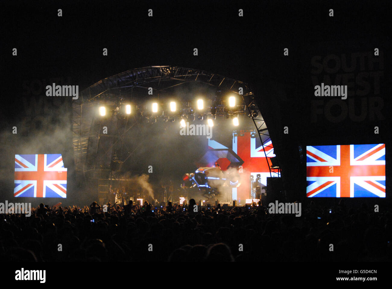 London sw4 hi-res stock photography and images - Alamy