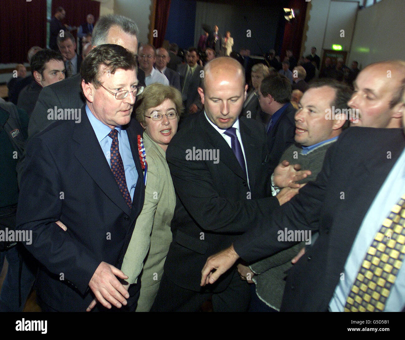 Ulster unionist leader david trimble with his wife daphne hi-res stock ...
