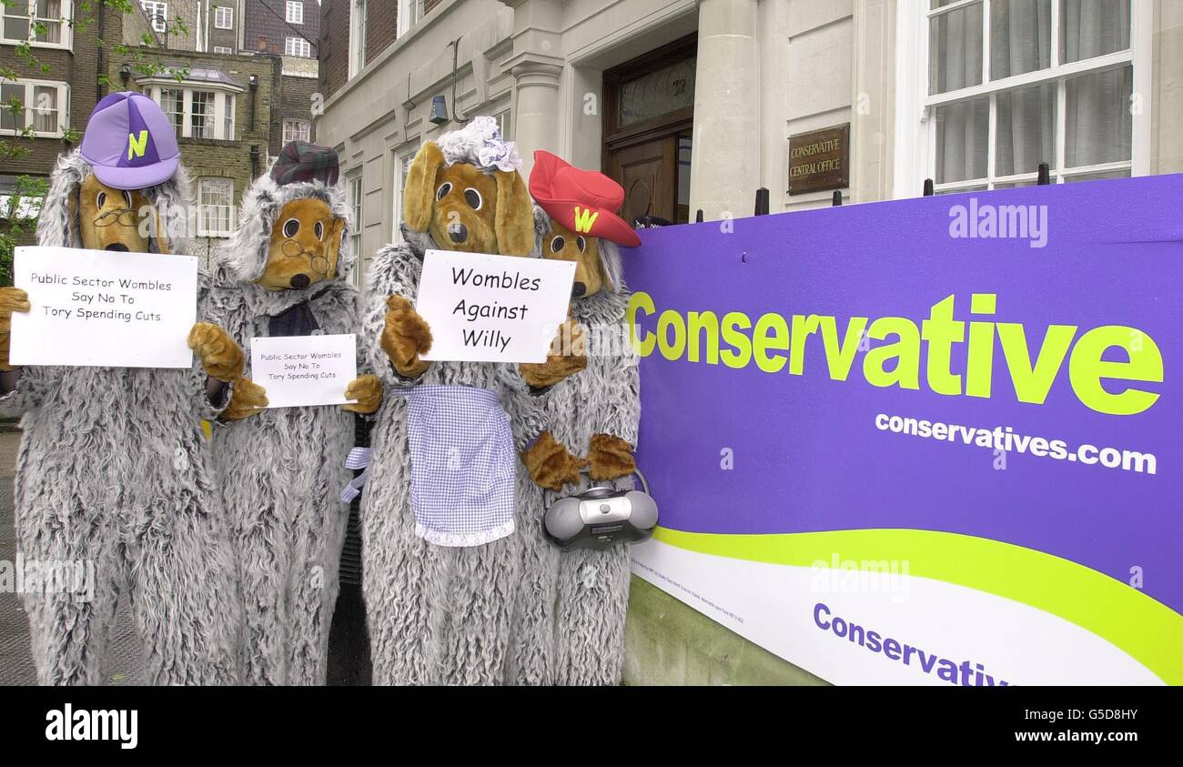 The wombles hi-res stock photography and images - Alamy