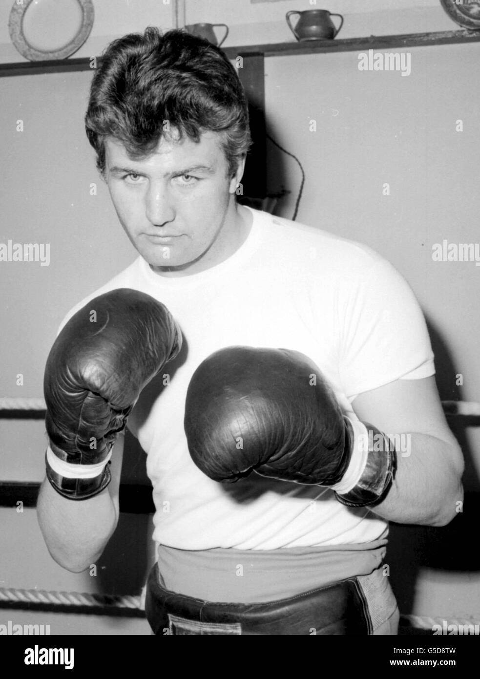 London boxer Johnny Prescot Stock Photo - Alamy
