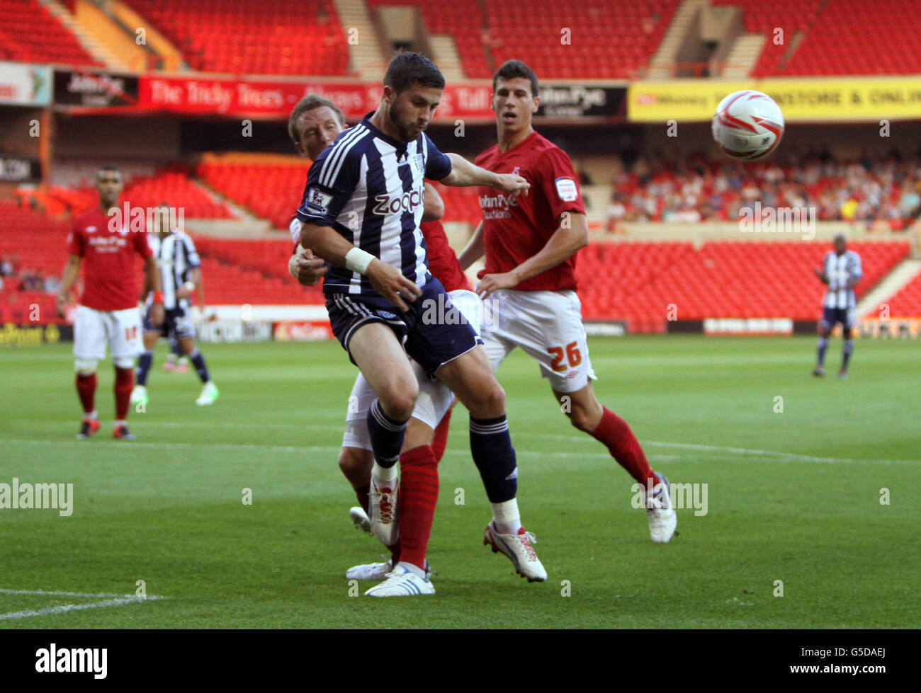 Nottingham forests danny collins hi-res stock photography and images ...