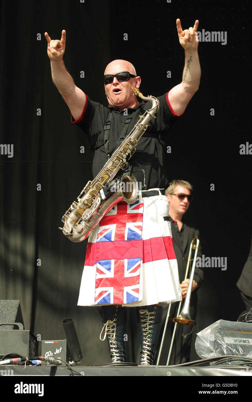 Madness on stage hi-res stock photography and images - Alamy